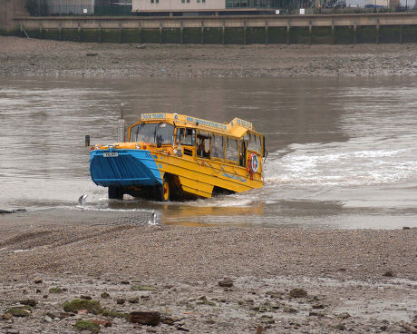 43 Amphibious dukw vehicle Stock Pictures, Editorial Images and Stock ...