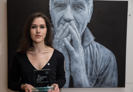 __COUNT__ imágenes de BP Portrait Award at the National Portrait ...
