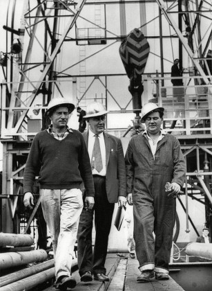 Lr Ron Wall Toolpusher Ron Keen Editorial Stock Photo - Stock Image ...