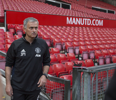 __COUNT__ Football - Manchester United Press Conference - 5/7/2016 Old ...