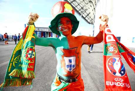 Portugal Fans Wearing Cristiano Ronaldo Shirts Editorial Stock Photo ...