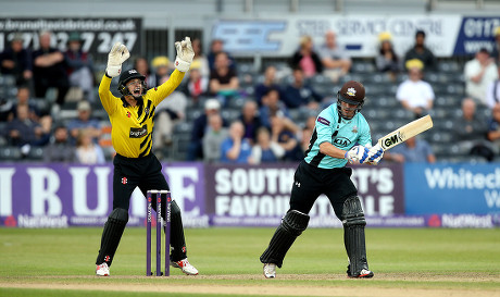 Gareth Roderick Gloucestershire Successfully Appeals Lbw Editorial ...