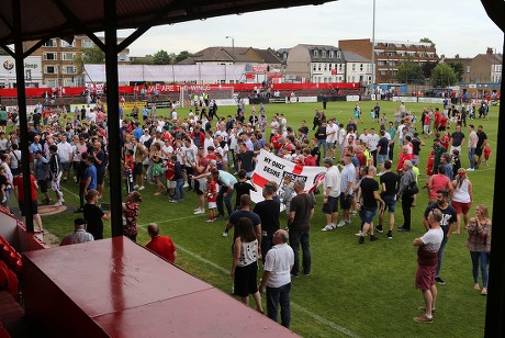 Charlton Fans Invade Pitch Final Whistle Editorial Stock Photo - Stock ...