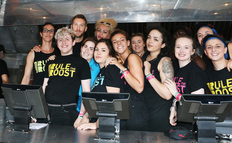 Calvin Harris Poses Nandos Staff After Editorial Stock Photo - Stock ...