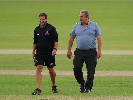 obituary - english cricketer graham cowdrey dies Stock Photos ...