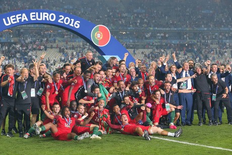 Portugal Defender Jose Fonte Heads France Editorial Stock Photo - Stock ...