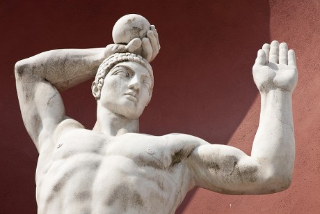 6 Mussolini working Stock Pictures, Editorial Images and Stock Photos ...