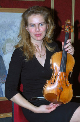 Violinist Jeanne Christee Von Bennigsen Hammer Redakčních stock ...