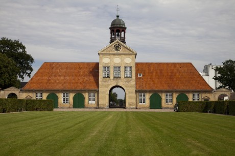 Bailey Augustenborg Slot Augustenborg Palace Als Editorial Stock Photo ...