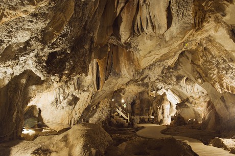 23 Dripstone formations Stock Pictures, Editorial Images and Stock ...