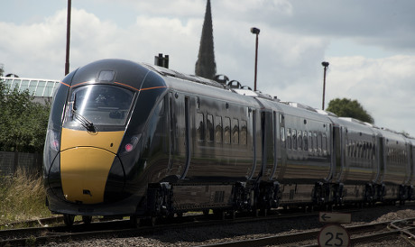 New Hitachi 800 Series Gwr Train Editorial Stock Photo - Stock Image ...