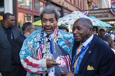 Former Boxing Promoter Don King Walking Editorial Stock Photo - Stock ...