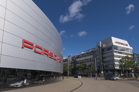 Porsche Center Porsche Factory Porscheplatz Zuffenhausen Editorial ...