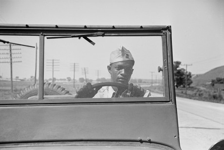 48 American soldier driver Stock Pictures, Editorial Images and Stock ...