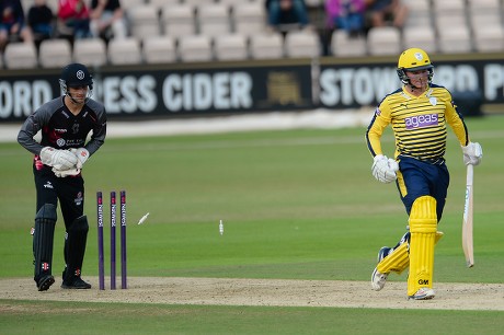 Jake Goodwin Stumped By Ryan Davies Editorial Stock Photo - Stock Image ...