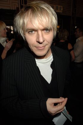 'Movin' Out' Musical Opening Night at the Apollo Theatre, London ...