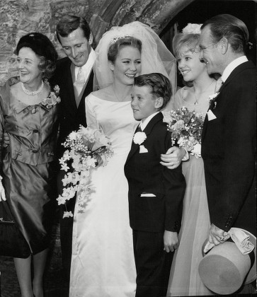 Wedding Actress Juliet Mills Russell Alquist Editorial Stock Photo ...