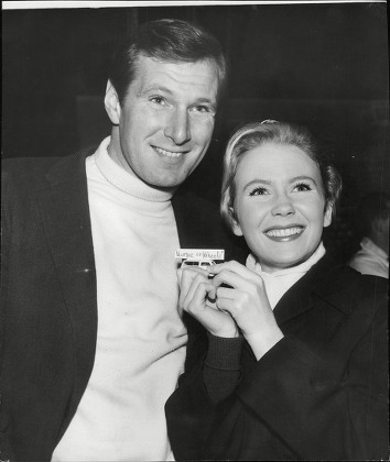 47 Actress juliet mills Stock Pictures, Editorial Images and Stock ...