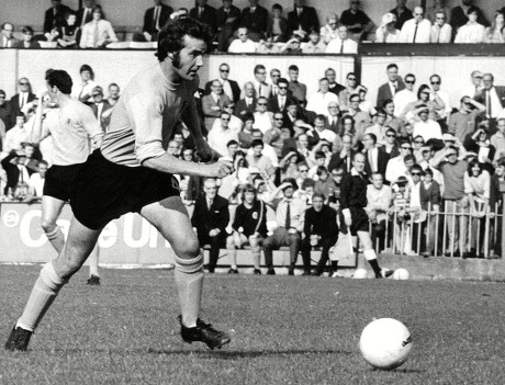 obituary - duncan welbourne watford fc legend Stock Photos (Exclusive ...