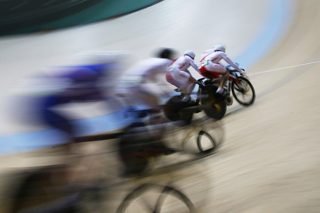 This Slow Shutter Speed Photo Cyclists Editorial Stock Photo - Stock ...