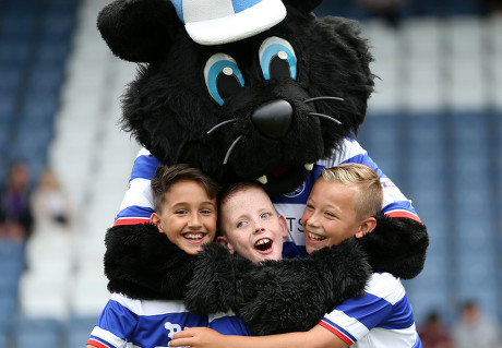 Qpr Young Mascots Held Head Locks Editorial Stock Photo - Stock Image ...