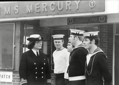 59 Sailors talking Stock Pictures, Editorial Images and Stock Photos ...