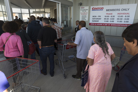 Customers Entering Store Shopping Trolleys Editorial Stock Photo ...