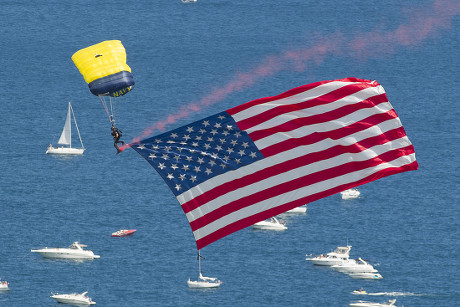 Member Us Navy Parachute Team Leap Editorial Stock Photo - Stock Image ...