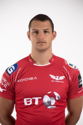 __COUNT__ Scarlets Squad Portraits 2016-17 Season - 11 Aug 2016 Stock ...