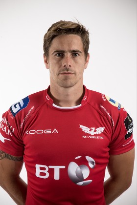 __COUNT__ Scarlets Squad Portraits 2016-17 Season - 11 Aug 2016 Stock ...