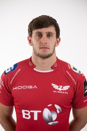 __COUNT__ Scarlets Squad Portraits 2016-17 Season - 11 Aug 2016 Stock ...