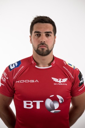 __COUNT__ Scarlets Squad Portraits 2016-17 Season - 11 Aug 2016 Stock ...