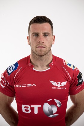 __COUNT__ Scarlets Squad Portraits 2016-17 Season - 11 Aug 2016 Stock ...