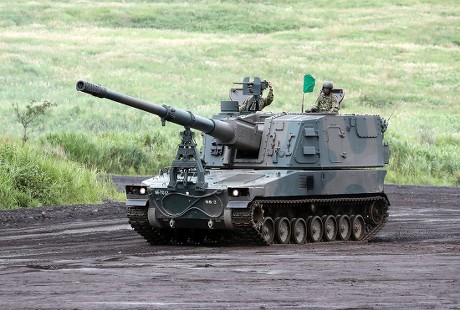 250 Firing howitzer Stock Pictures, Editorial Images and Stock Photos ...