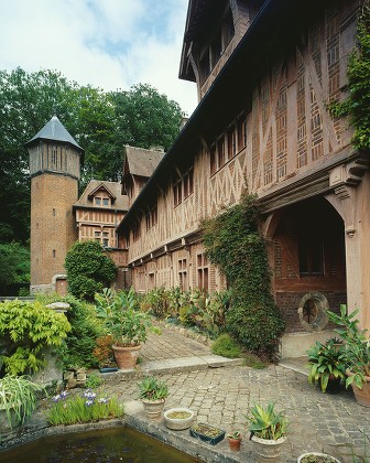 Halftimbered Brick Manor House Octagonal Turret Editorial Stock Photo ...