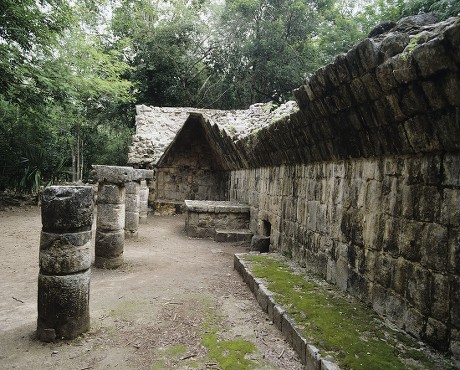 Steam Bath Temazcalli Mayatoltec 9001200 Northern Editorial Stock Photo ...
