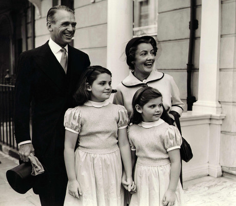 Douglas Fairbanks Jr Daphne Fairbanks Mary Editorial Stock Photo ...