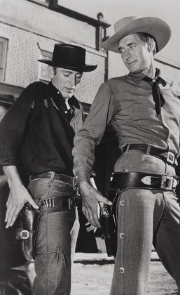 250 1950s cowboys Stock Pictures, Editorial Images and Stock Photos ...