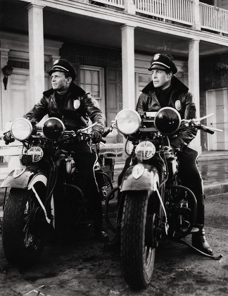 44 1950s cops Stock Pictures, Editorial Images and Stock Photos ...