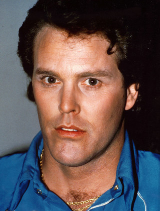 Wings Hauser's Instagram, Twitter & Facebook on IDCrawl