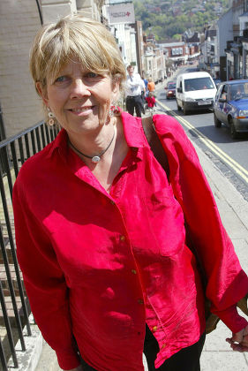 __COUNT__ DR PATRICIA RASHBROOK IS PREGNANT AT THE AGE OF 62 AFTER ...