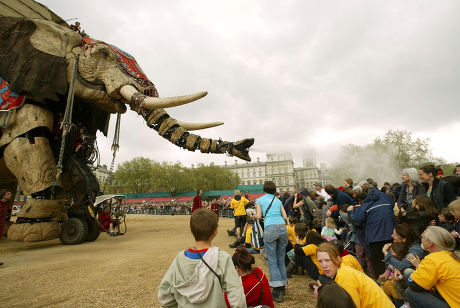 'THE SULTAN'S ELEPHANT' SHOW BY ROYAL DE LUXE, LONDON, BRITAIN - 07 MAY ...