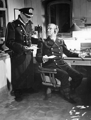 1 Morse code ship wireless operator titanic scene still selpin Stock ...