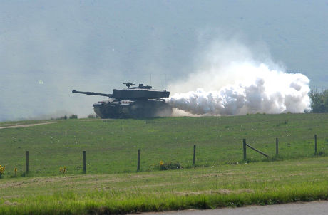 Challenger Mk2 Tank Editorial Stock Photo - Stock Image | Shutterstock