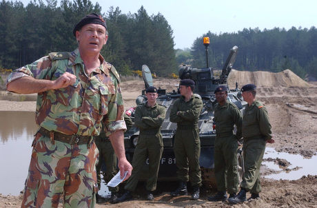 Colonel Simon Ledger Commanding Officer Armoured : photos éditoriales ...