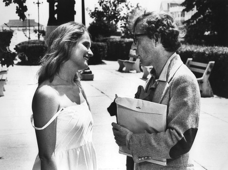 Stardust Memories - 1980 Stock Pictures, Editorial Images and Stock ...