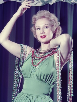 Virginia Mayo Stock Pictures, Editorial Images and Stock Photos ...