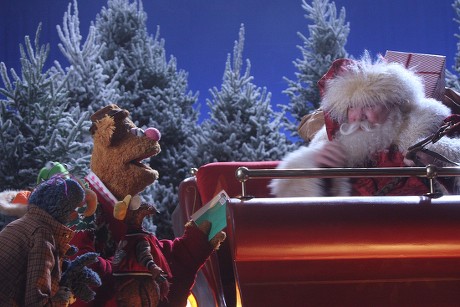A Muppets Christmas - Letters To Santa - 2008 Stock Pictures, Editorial ...