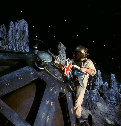 First Men In The Moon - 1964 Stock Pictures, Editorial Images and Stock ...