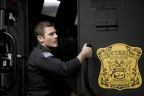 Swat - Firefight - 2011 Stock Pictures, Editorial Images and Stock ...